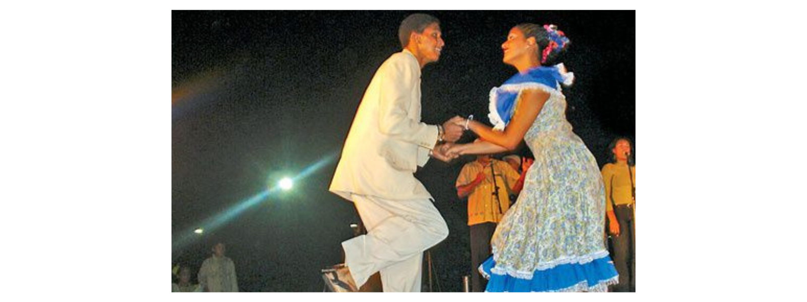 Liqui Liqui: El Elegante Traje Llanero que Simboliza a Venezuela